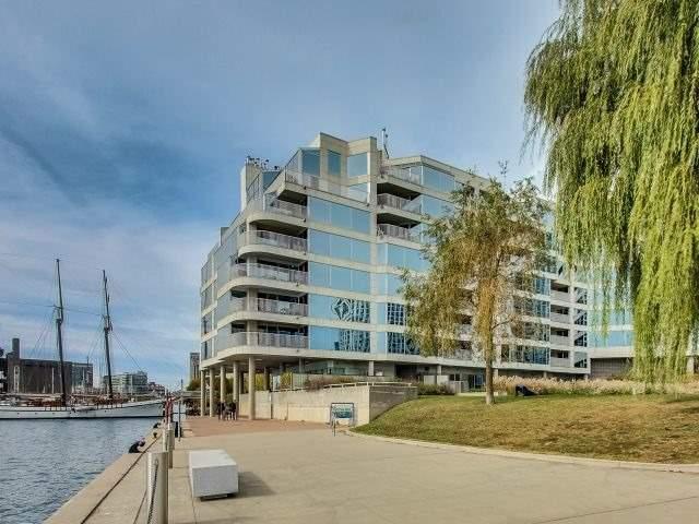 707 - 401 Queens Quay W, Toronto | Sold, C3654383 | Condos.ca