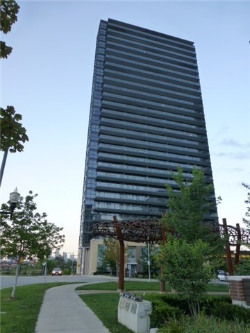 1015 - 33 Singer Crt, North York | Leased, C3680086 | Condos.ca