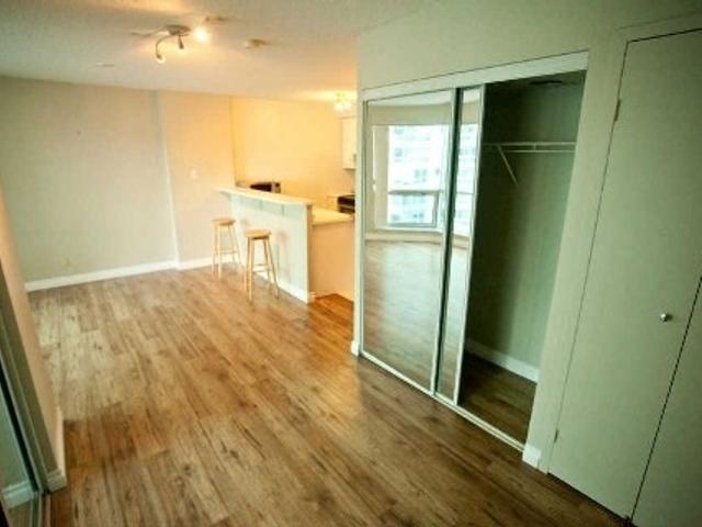 1002 - 10 Queens Quay W, Toronto | Leased, C3704805 | Condos.ca