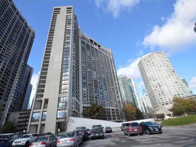 1426 - 33 Harbour Sq, Toronto | Leased, C4309496 | Condos.ca