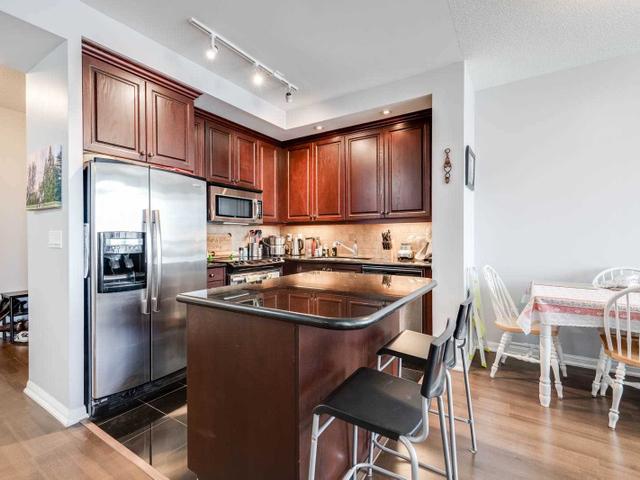 726 - 628 Fleet St, Toronto | Leased, C4394382 | Condos.ca