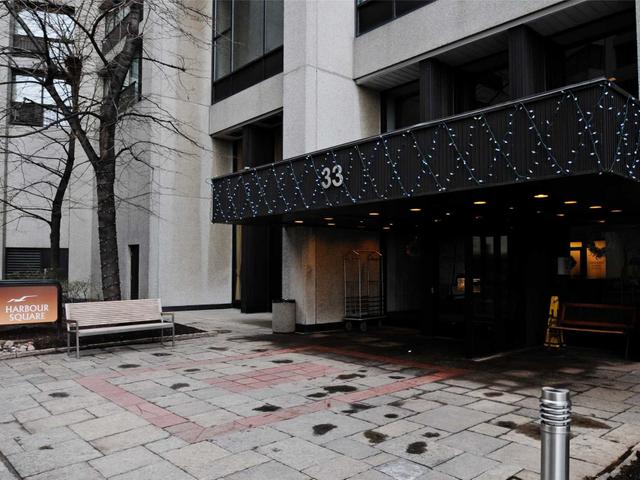 1822 - 33 Harbour Sq, Toronto | Leased, C4399385 | Condos.ca