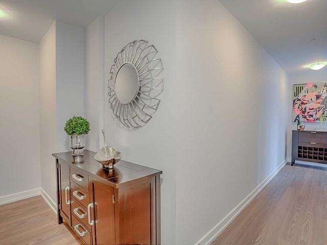 519 - 377 Madison Ave, Toronto | Terminated, C4404463 | Condos.ca