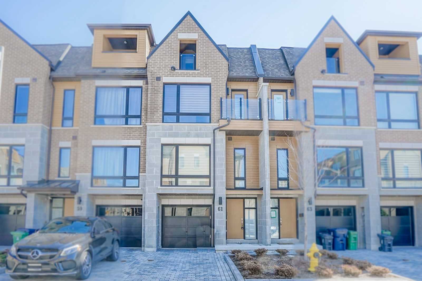 61 Kenneth Wood Cres, North York | Sold, C4419912 | Condos.ca