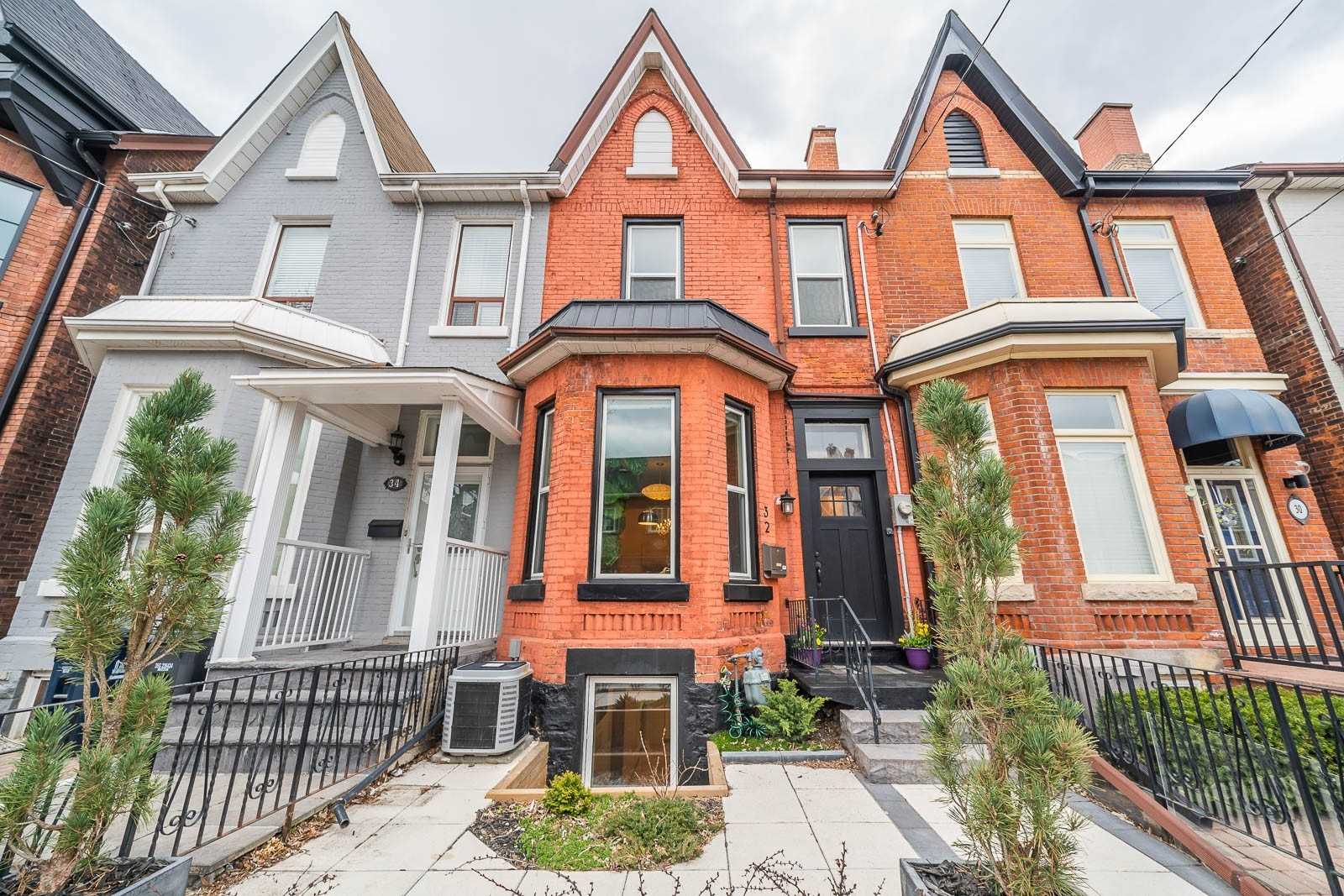 32 Rolyat St, Toronto | Sold, C4425677 | Condos.ca