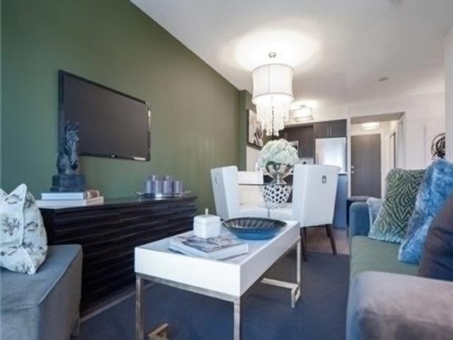 210 - 305 Roehampton Ave, Toronto | Terminated, C4437289 | Condos.ca