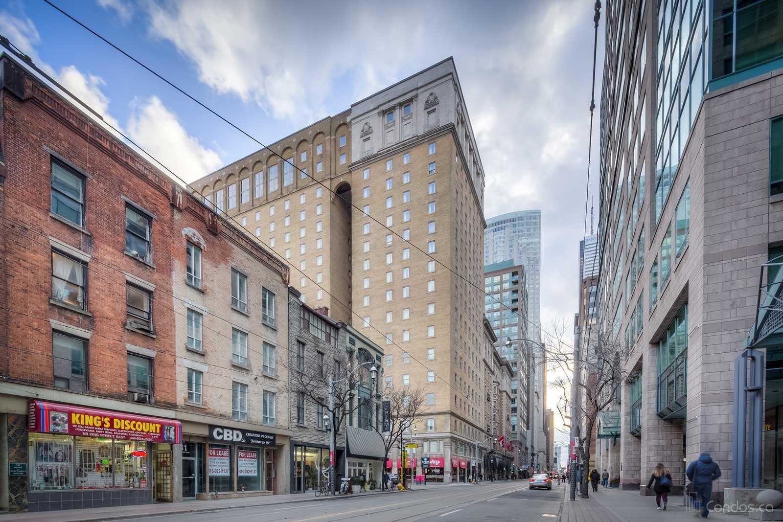 322 - 22 Leader Lane, Toronto | Sold, C4449327 | Condos.ca