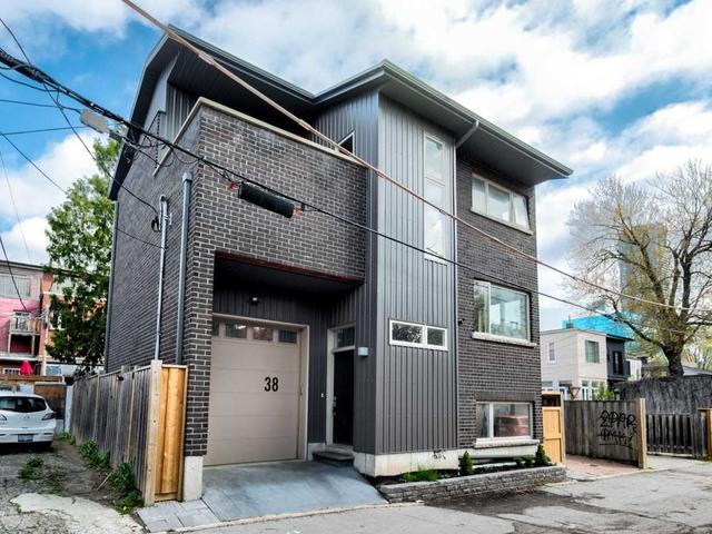 38 Orphanage Mews, Toronto, ON | MrLOFT.ca