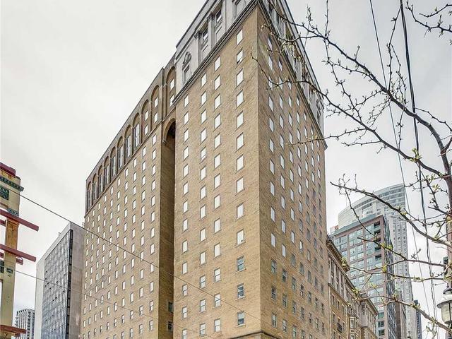 318 - 22 Leader Lane, Toronto | Sold, C4466879 | Condos.ca