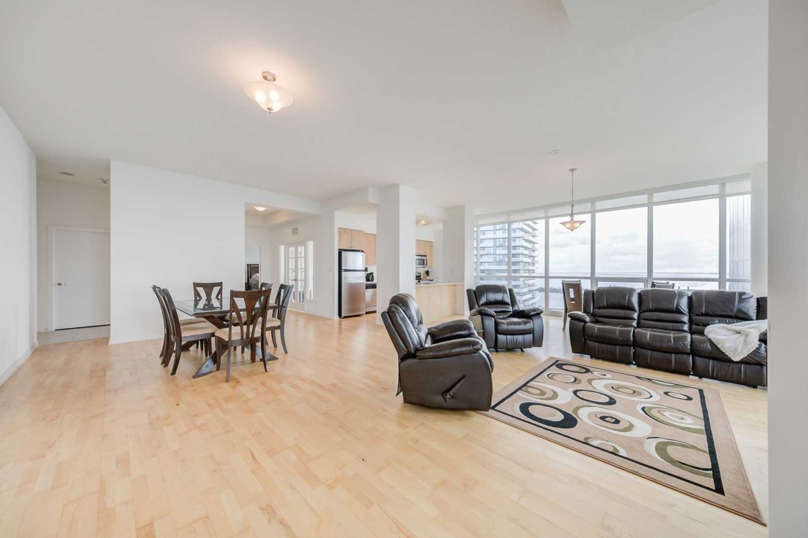 5201 - 65 Bremner Blvd, Toronto | Terminated, C4695505 | Condos.ca