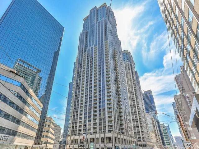 3905 - 763 Bay St, Toronto | Terminated, C4728984 | Condos.ca