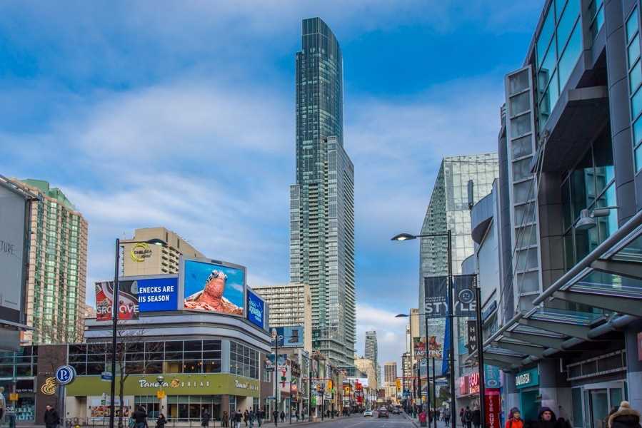 7910 - 388 Yonge St, Toronto | Suspended, C4759542 | Condos.ca