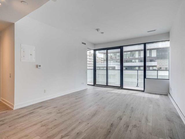 711 - 161 Roehampton Ave, Toronto | Terminated, C4783298 | Condos.ca