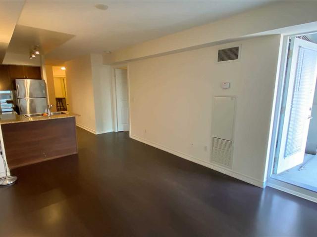 610 - 761 Bay St, Toronto | Terminated, C4800193 | Condos.ca