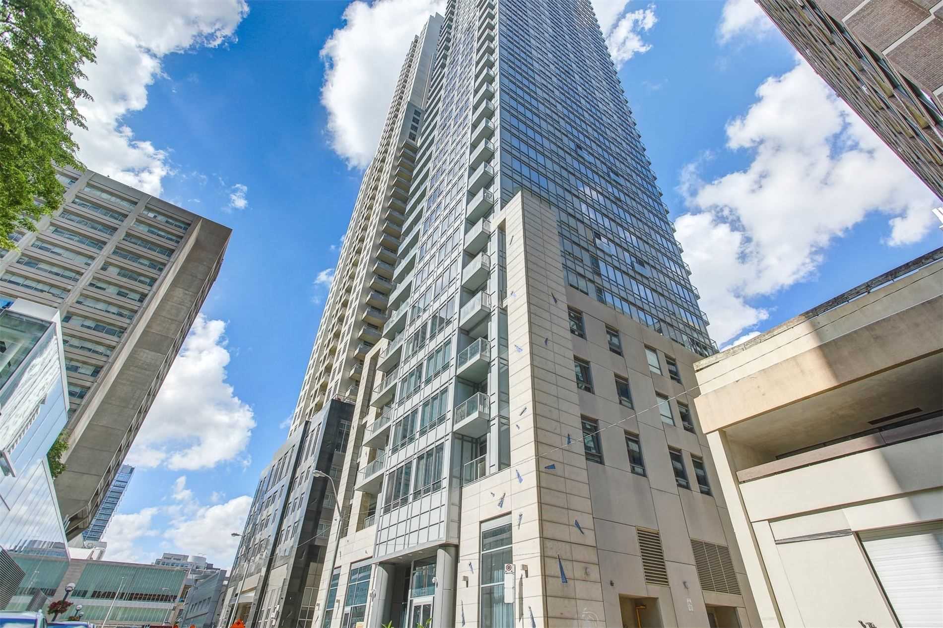 602 - 21 Balmuto St, Toronto | Expired, C4809518 | Condos.ca