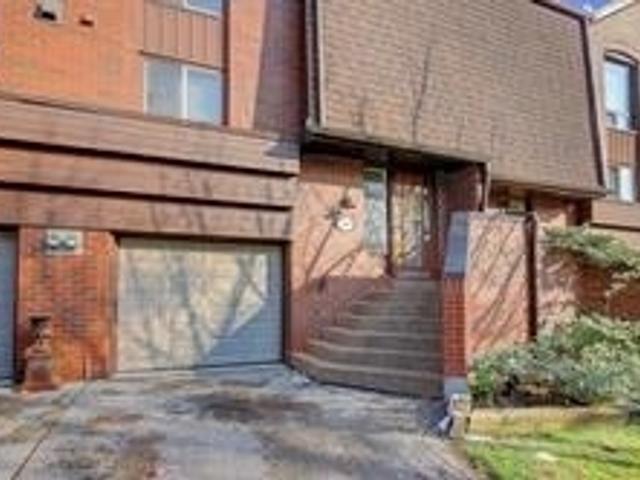 135 Gypsy Roseway, North York, ON | MrLOFT.ca
