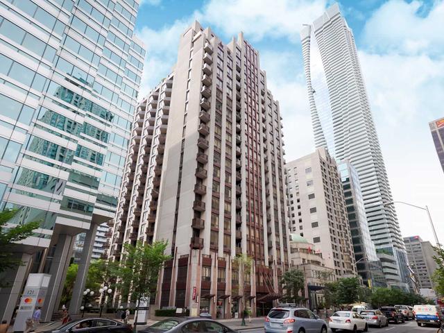 1810 - 85 Bloor St E, Toronto | Sold, C4884881 | Condos.ca