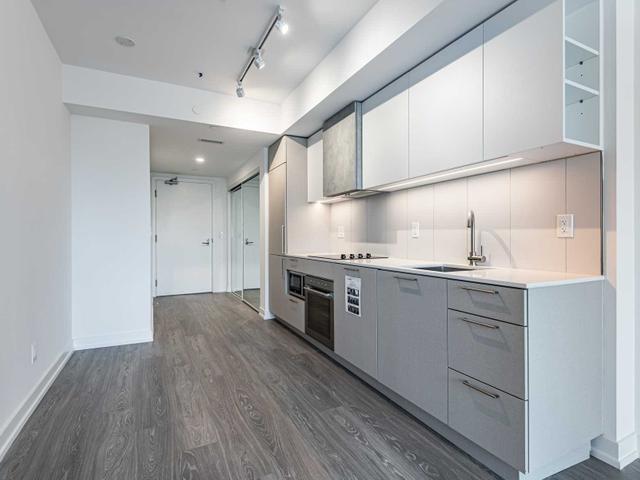916 - 19 Western Battery Rd, Toronto | Leased, C4895935 | Condos.ca