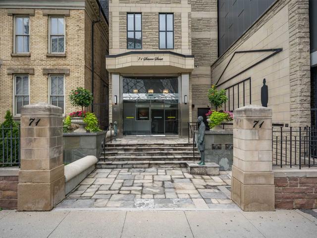 1602 - 71 Simcoe St, Toronto | Sold, C4905843 | Condos.ca