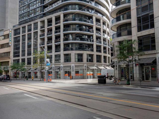 2003 - 25 Carlton St, Toronto | Leased, C4940791 | Condos.ca