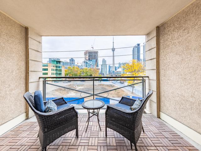220 - 550 Front St W, Toronto | Terminated, C4961032 | Condos.ca