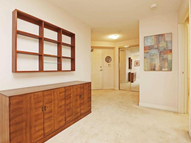 501 - 18 Concorde Pl, North York | Sold, C4972942 | MrLOFT.ca