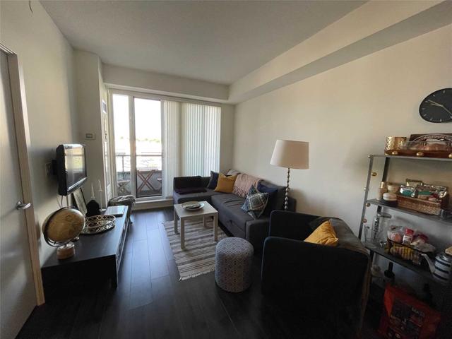 18 Rean Dr, North York, ON | MrLOFT.ca