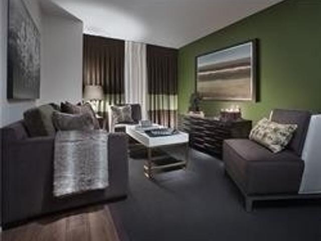 111 - 305 Roehampton Ave, Toronto | Terminated, C4995907 | Condos.ca