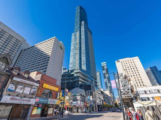 6310 - 388 Yonge St, Toronto | Leased, C5001063 | Condos.ca