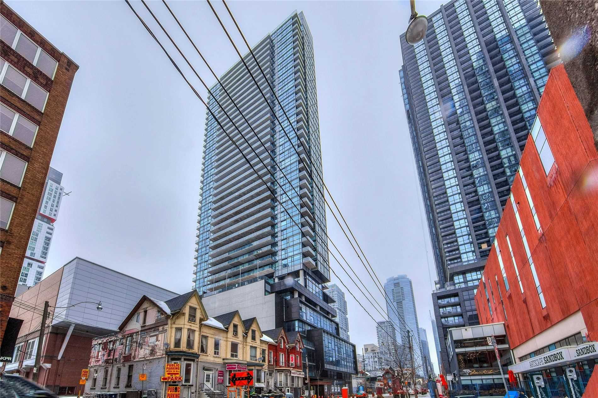 2001 - 290 Adelaide St W, Toronto | Expired, C5001205 | Condos.ca