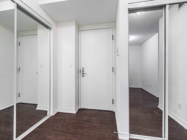 610 - 761 Bay St, Toronto | Terminated, C5070820 | Condos.ca