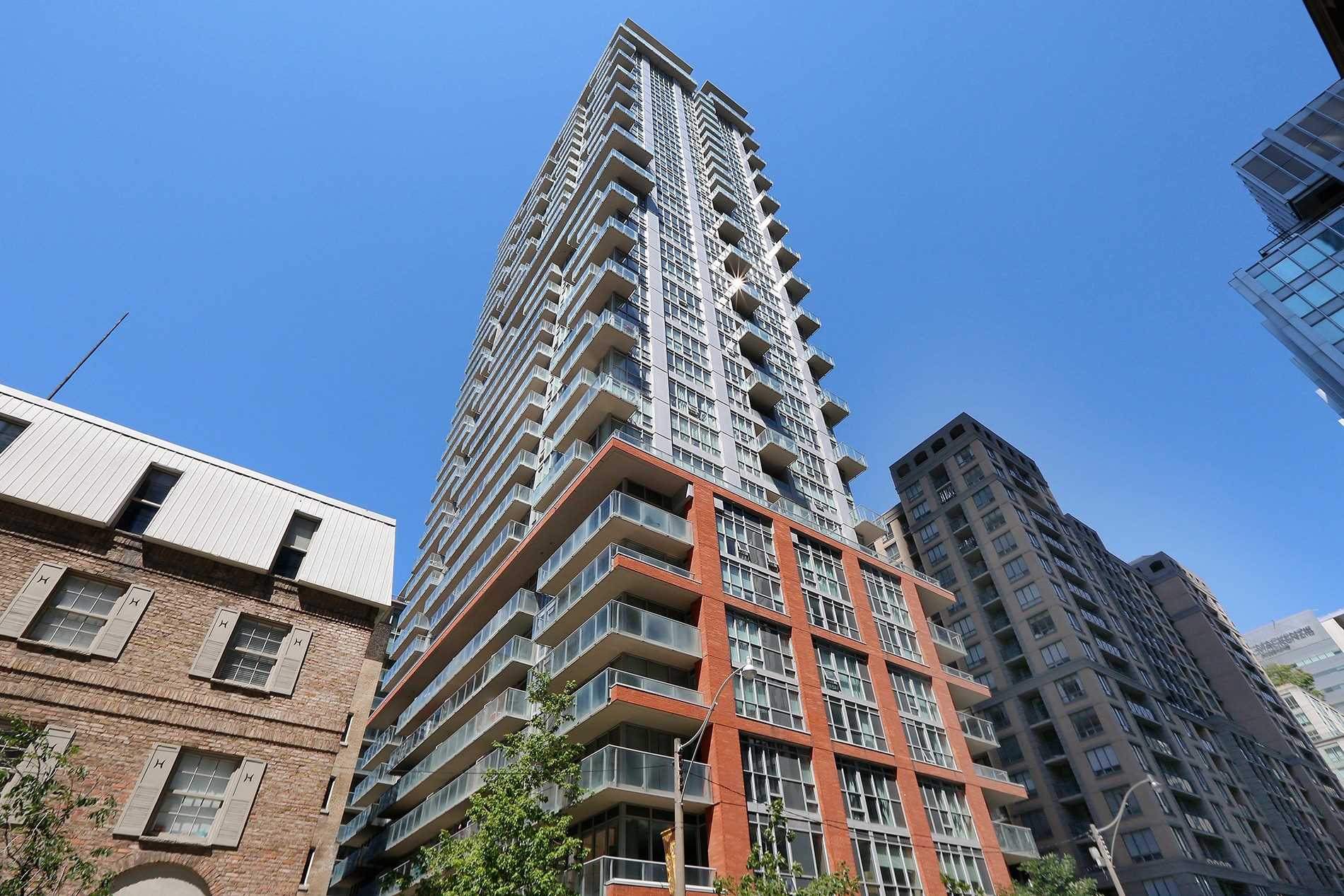 2505 - 126 Simcoe St, Toronto | Expired, C5088438 | Condos.ca