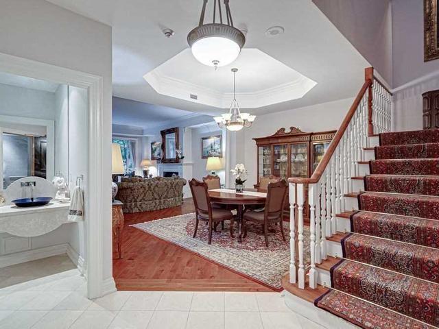 112 - 38 Avenue Rd, Toronto | Sold, C5093320 | Condos.ca