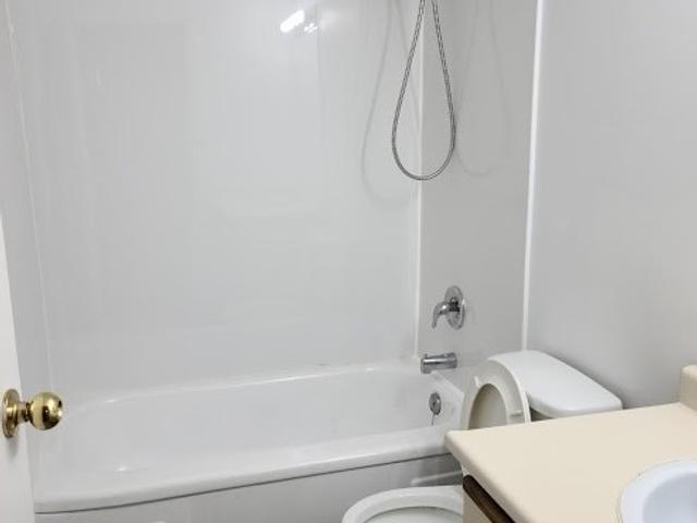 108 - 170 Roehampton Ave, Toronto | Terminated, C5107064 | Condos.ca