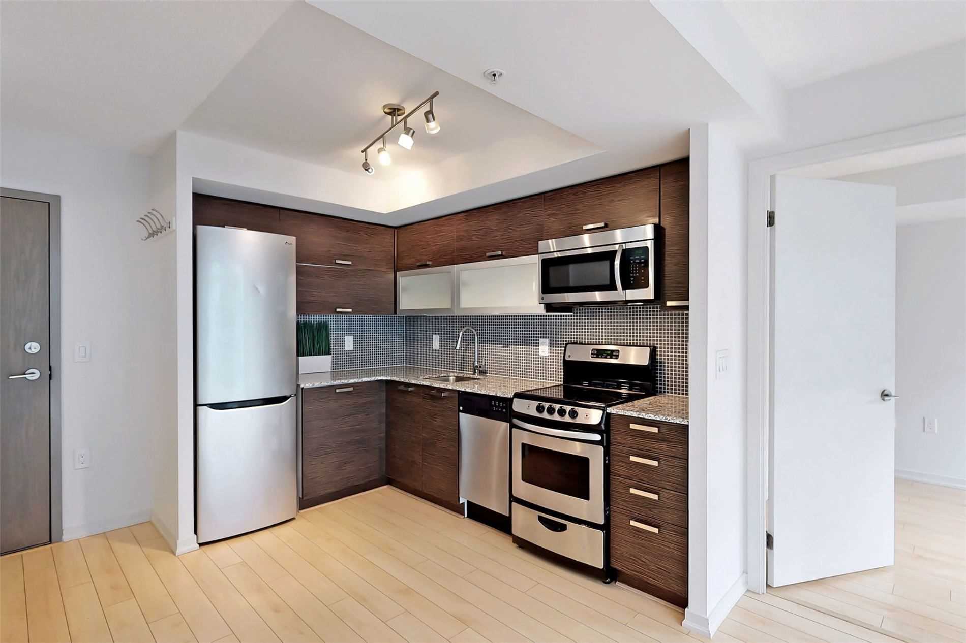 2006E - 36 Lisgar St, Toronto | Sold Conditional, C5122548 | Condos.ca
