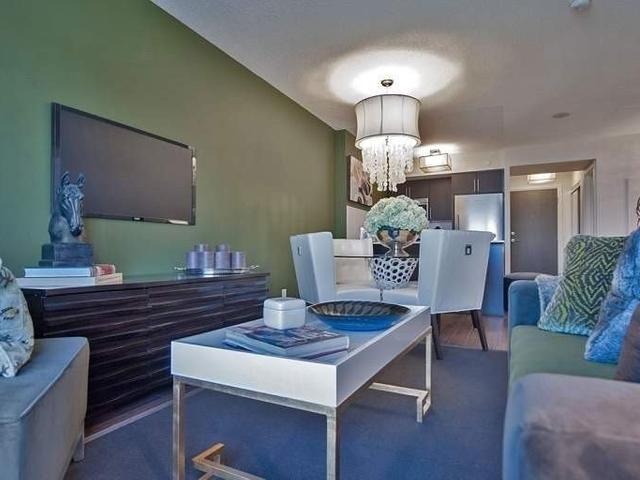 511 - 305 Roehampton Ave, Toronto | Terminated, C5143807 | Condos.ca