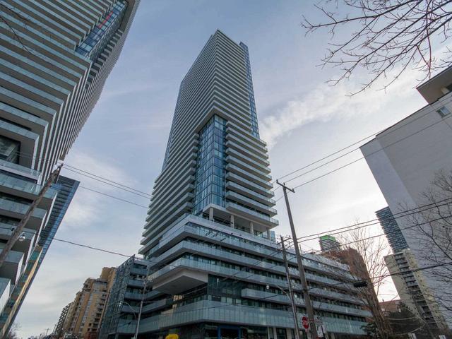 316 - 161 Roehampton Ave, Toronto | Sold, C5144036 | Condos.ca