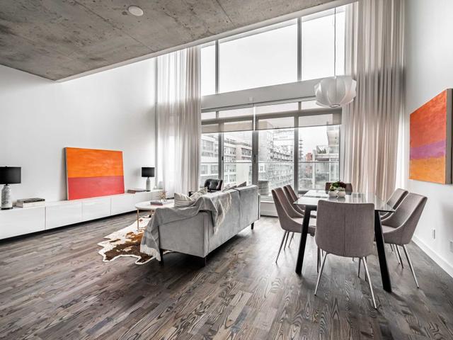 705 - 75 Portland St, Toronto | Sold, C5172494 | Condos.ca