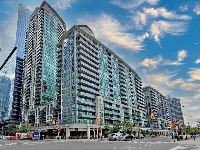 915 - 51 Lower Simcoe St, Toronto | Leased, C5173467 | Condos.ca
