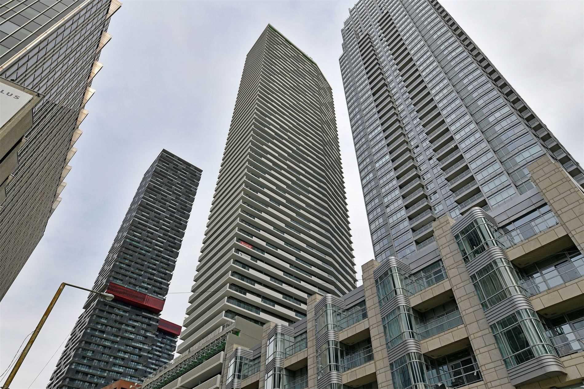 303 - 2221 Yonge St, Toronto | Leased, C5193366 | Condos.ca