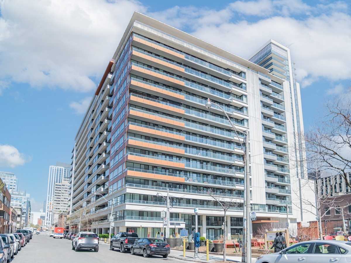 1252 - 111 Elizabeth St, Toronto | Sold, C5195153 | Condos.ca