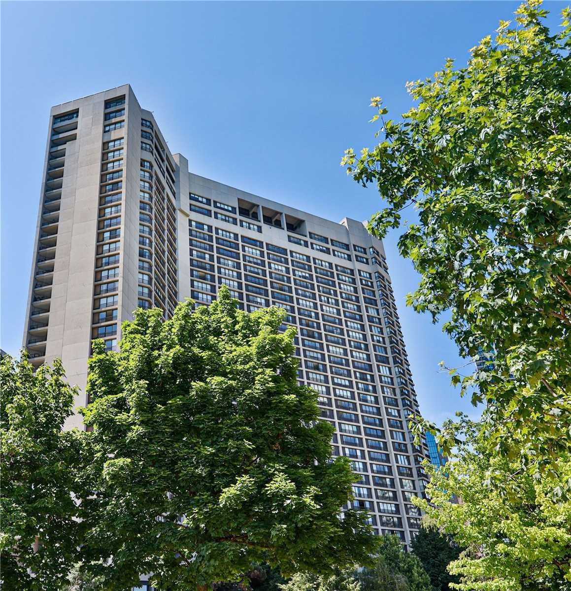 2225 - 33 Harbour Sq, Toronto | Terminated, C5197506 | Condos.ca