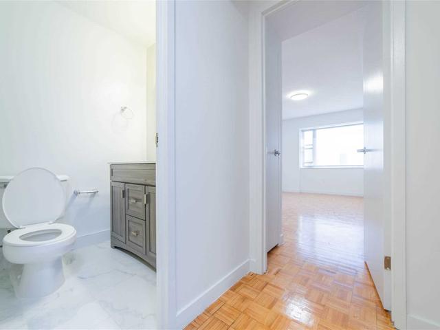 714 - 40 Gerrard St E, Toronto | Expired, C5201999 | Condos.ca