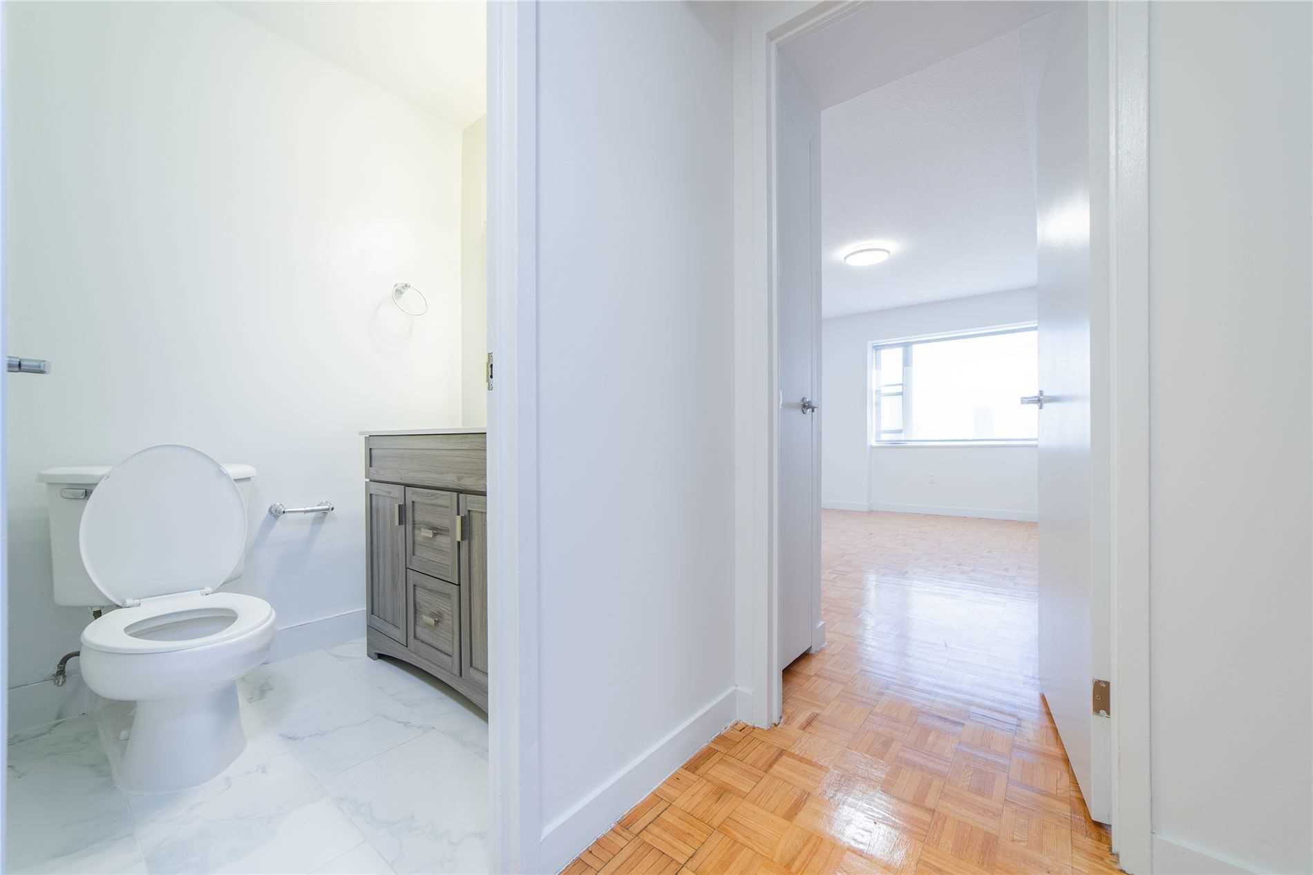 714 - 40 Gerrard St E, Toronto | Expired, C5201999 | Condos.ca