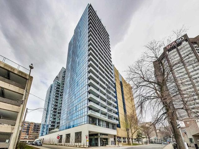 610 - 210 Simcoe St, Toronto | Sold, C5208580 | Condos.ca