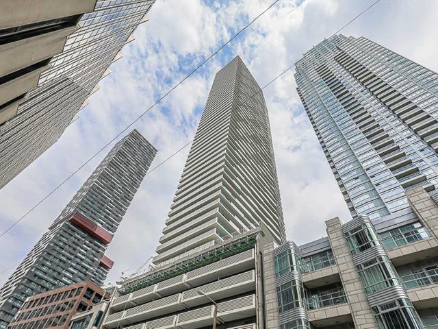 909 - 2221 Yonge St, Toronto | Leased, C5219214 | Condos.ca