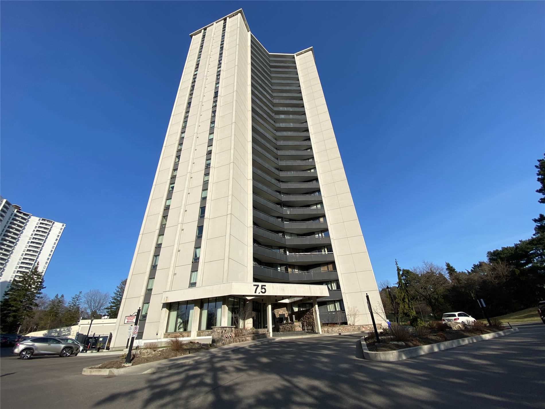 903 - 75 Graydon Hall Dr, North York | Leased, C5228681 | Condos.ca