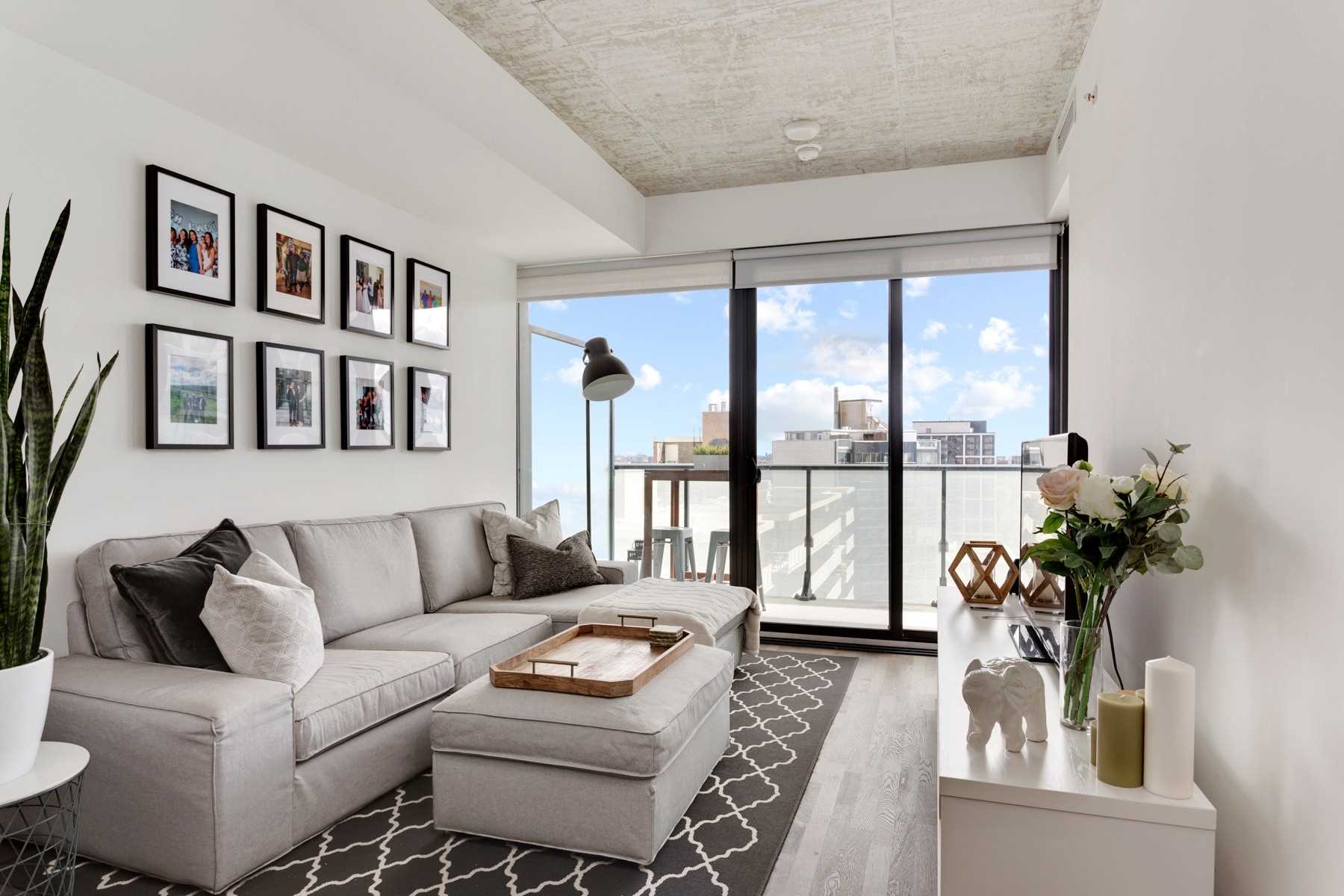 1009 - 185 Roehampton Ave, Toronto | Sold, C5232298 | Condos.ca