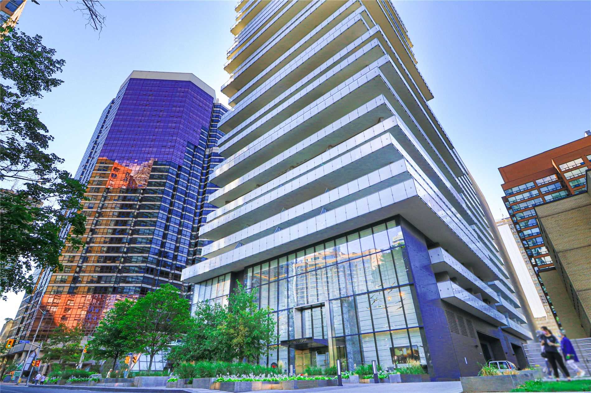 217 - 57 St Joseph St, Toronto | Leased, C5241992 | Condos.ca