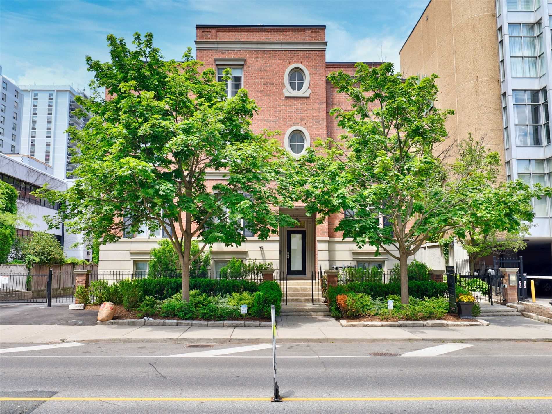 2 - 180 Merton St, Toronto | Sold, C5265222 | Condos.ca